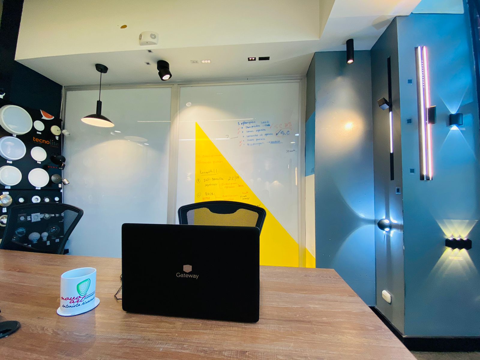 Catálogos - Novo Art Iluminación - Ideas que iluminan